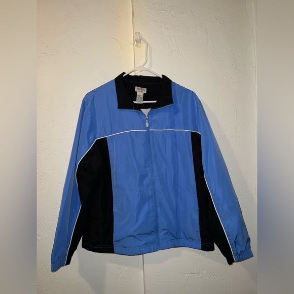 Classic Elements | Jackets & Coats | 2 Sale Vintage 90s Classic ...